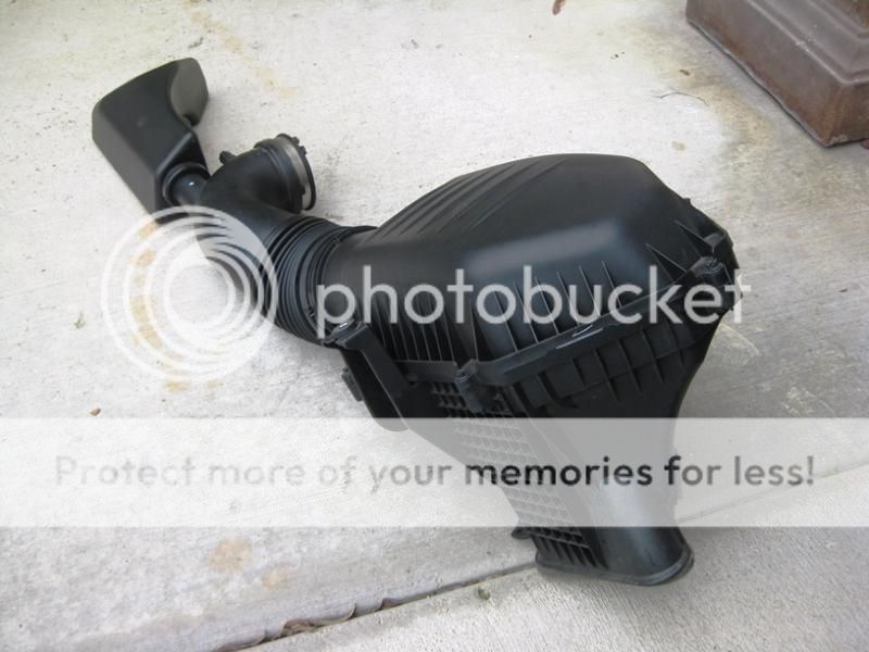 Legmaker Intake Air Hammer CAI install | Dodge Challenger Forum